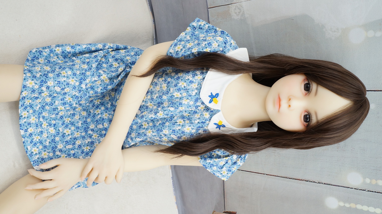 【初心者応援パック 美品】axb Doll A09 100cm 新型ボディ バスト平 衣装付属 自立加工op 新骨格 肌色 ホワイト